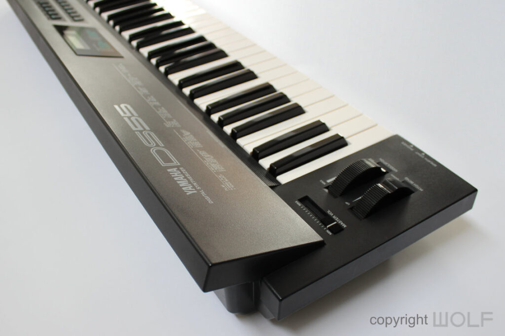 Yamaha DS55 Synthesizer (1988) | WOLF FASCINATIONS